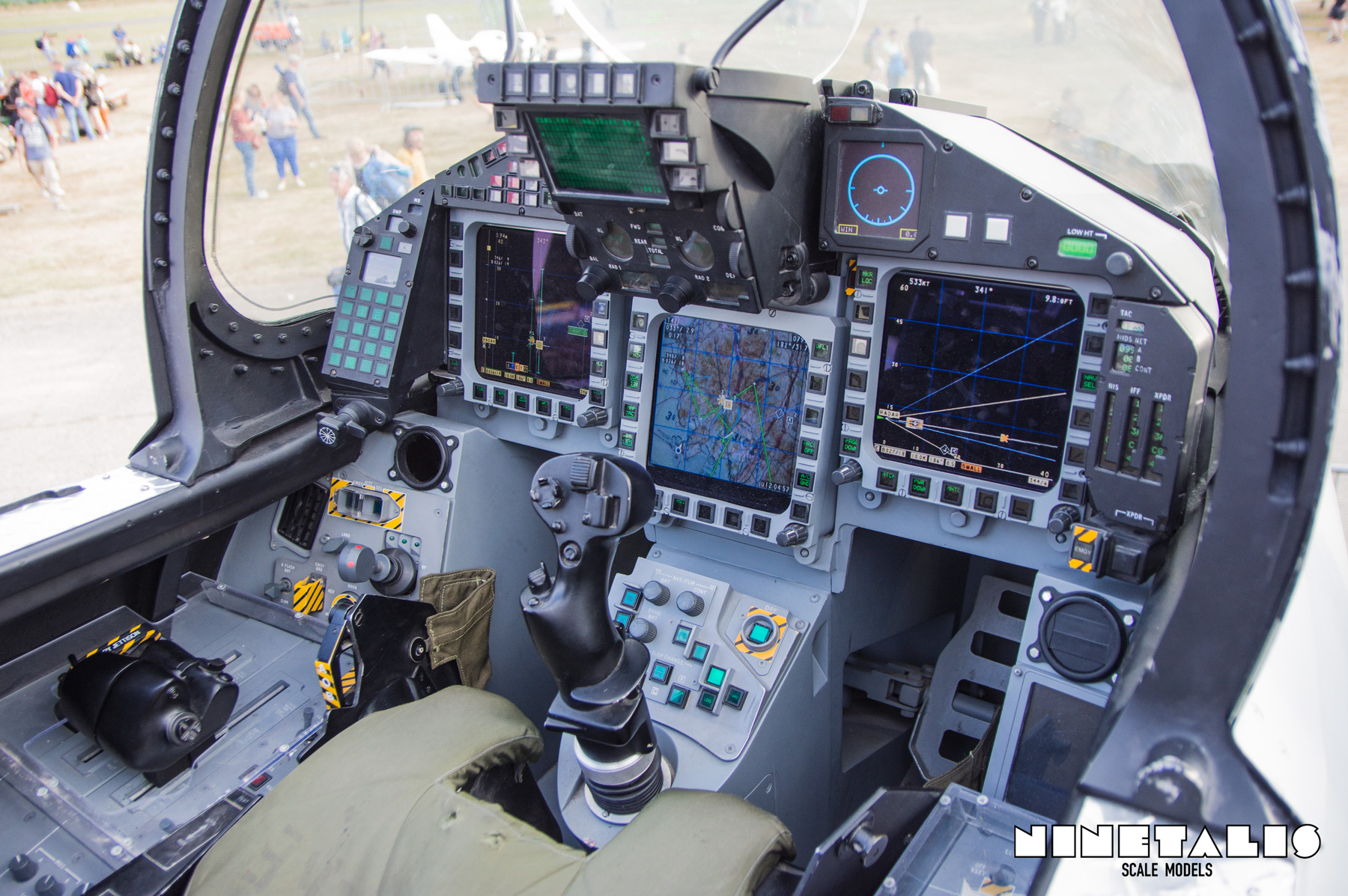 Eurofighter Typhoon cockpit – Ninetalis