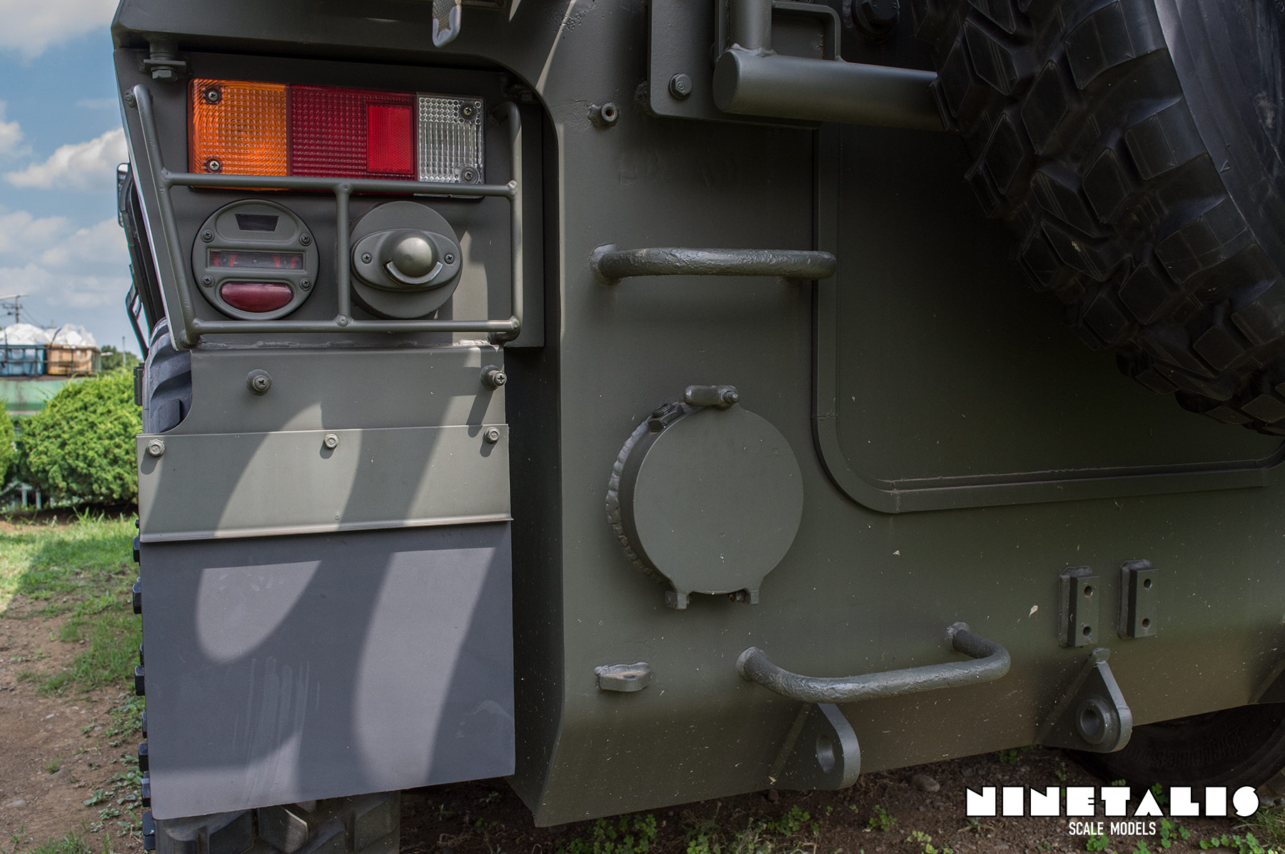 JGSDF-LV-W-Backdetail – Ninetalis